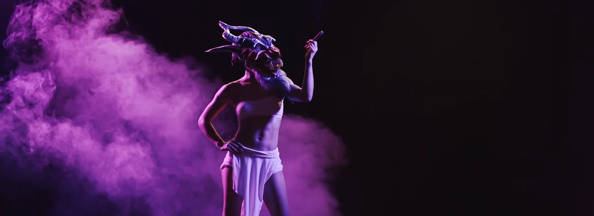 Kashmir Jones se une a Merlis Camilo para sacar «HUMO». – DISCOLAI