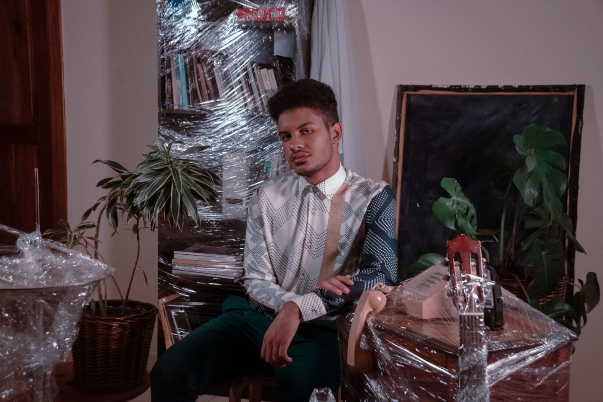 Kevin Tejeda, electrificando el pop-rock – DISCOLAI